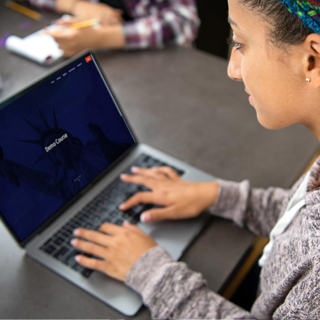 Civics Fundamentals – A project of izzit.org